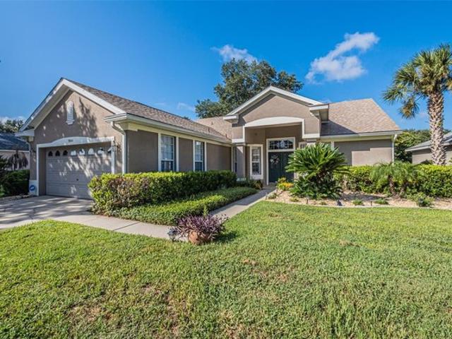 7004 Pine Hollow Dr, Mount Dora, FL 32757