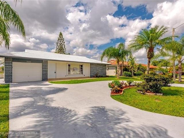 7005 NW 95th Ter, Tamarac, FL 33321