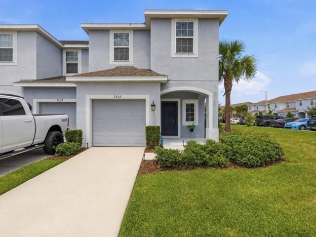 7005 Grand Elm Dr, Riverview, FL 33578