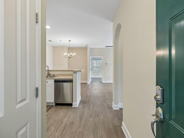 7005 Lenox Village Dr # 2