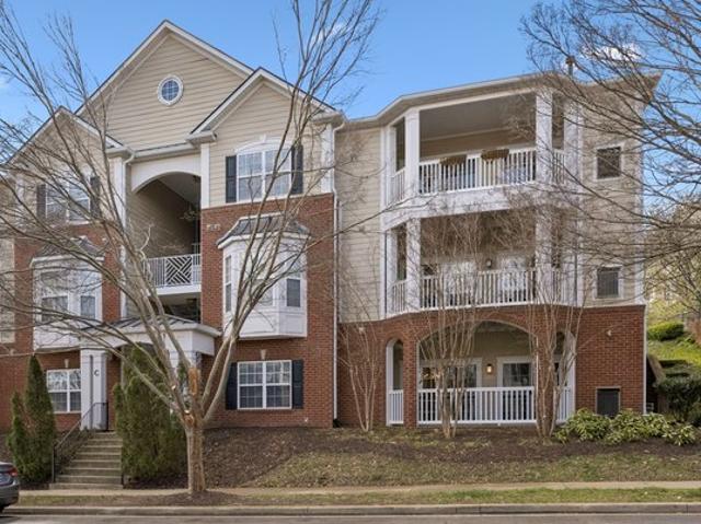 7005 Lenox Village Dr Unit 2, Nashville, TN 37211