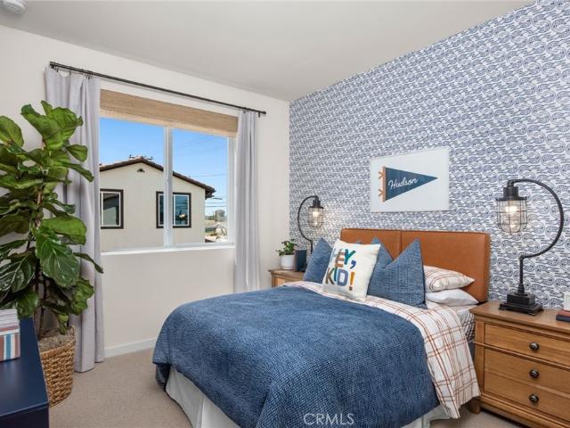 7005 Solara Way