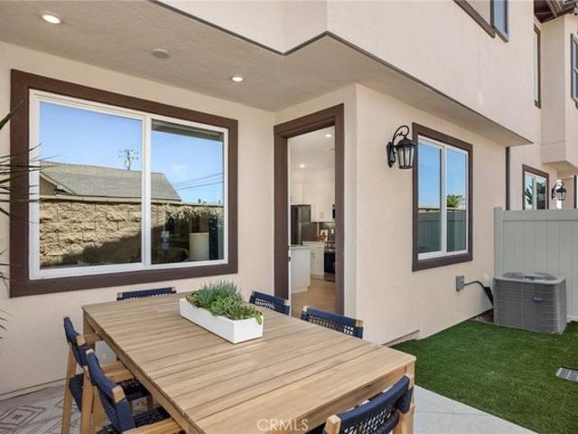 7005 Solara Way, Westminster, CA 92683