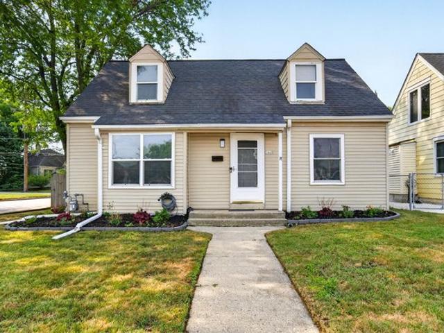 7005 W Lincoln Ave, West Allis, WI 53219
