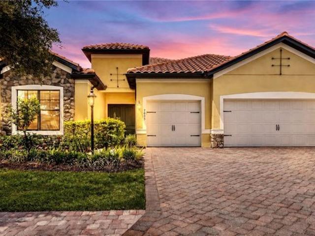 7005 Whittlebury Trl, Lakewood Ranch, FL 34202