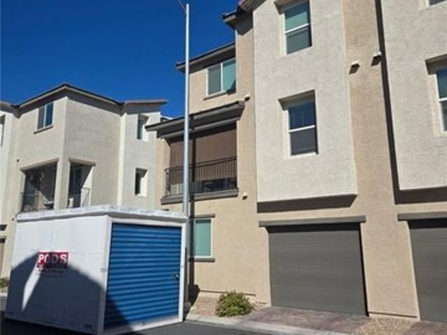 7006 Spicy Merlot St, North Las Vegas, NV 89086