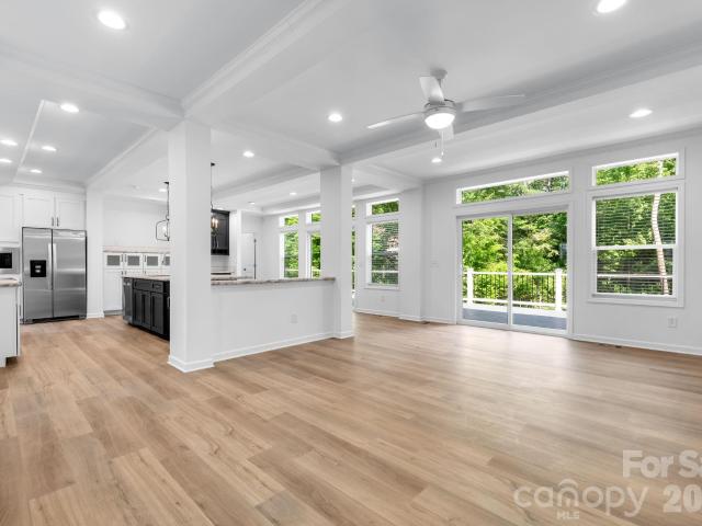 7006 Waterfront Place