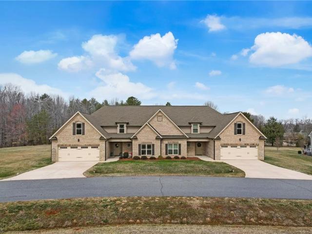 7006 Westfield Village Circle