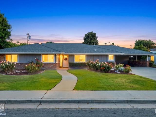 7007 Mesa Verde Way, Bakersfield, CA 93309