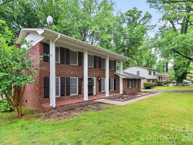 7007 Crossridge Rd, Charlotte, NC 28214 | MLS #4375