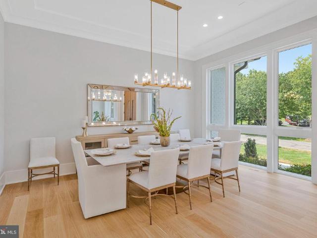 7007 Hector Road