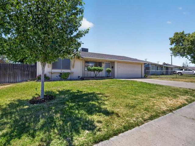 7007 Plumber Way, North Highlands, CA 95660