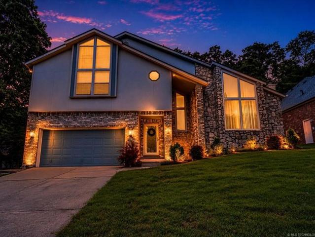 7007 S Sandusky Ave, Tulsa, OK 74136