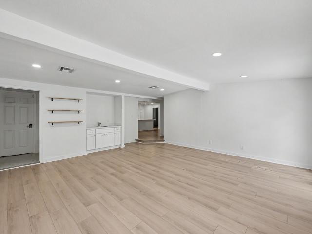 7007 Sharpview Drive