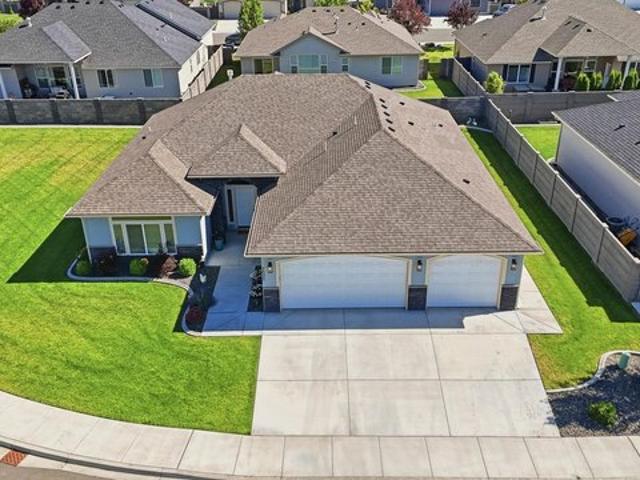 7007 W 28th Ave, Kennewick, WA 99338