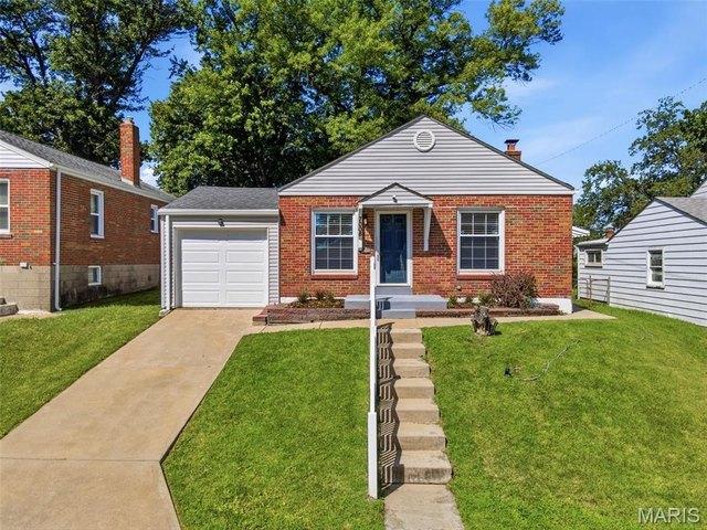 7008 Motte St, Saint Louis, MO 63121