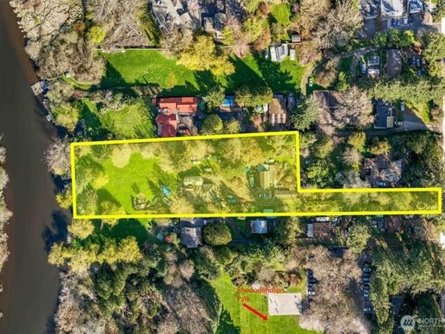 7008 NE 170th St, Kenmore, WA 98028