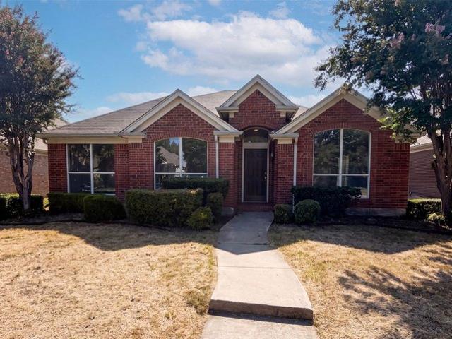 7008 Chateau Dr, Frisco, TX 75035