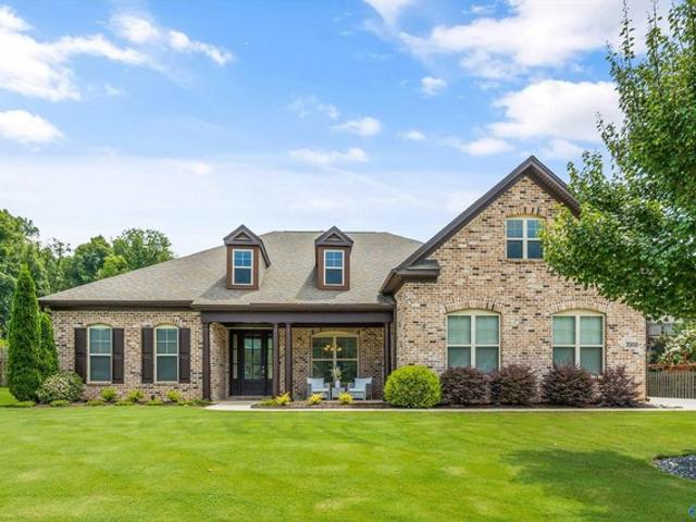 7008 Jane Elizabeth Dr SE, Owens Cross Roads, AL 35763