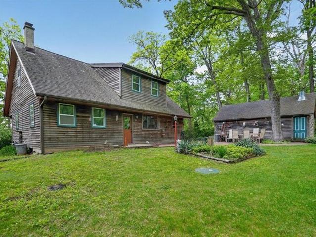7008 Lavina Rd, Dane, WI 53529