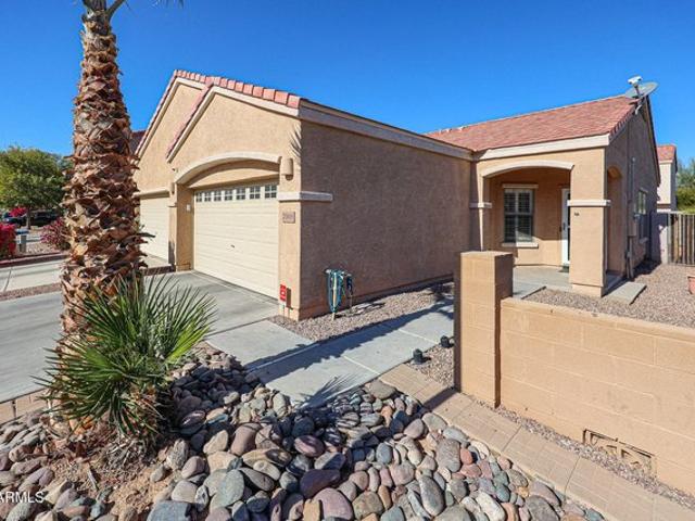 7008 W Cesar St, Peoria, AZ 85345