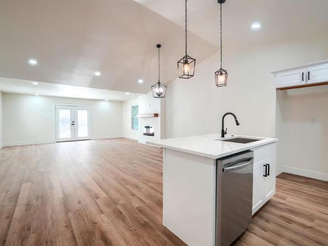 7009 Moss Rose Court