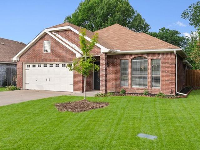 7009 Bentley Ave, Fort Worth, TX 76137
