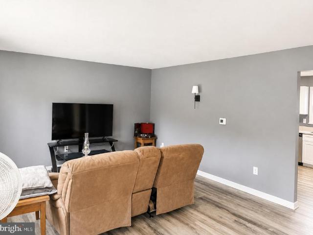 7009 Chambersburg Road
