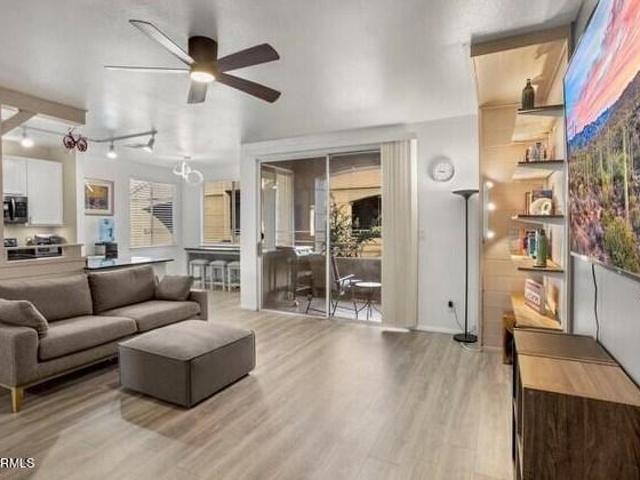7009 E Acoma Dr #2087, Scottsdale, AZ 85254