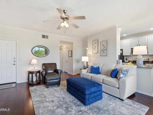 7009 E ACOMA Drive # 2099