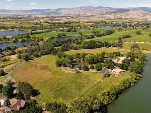 7009 Rozena Dr, Longmont, CO 80503