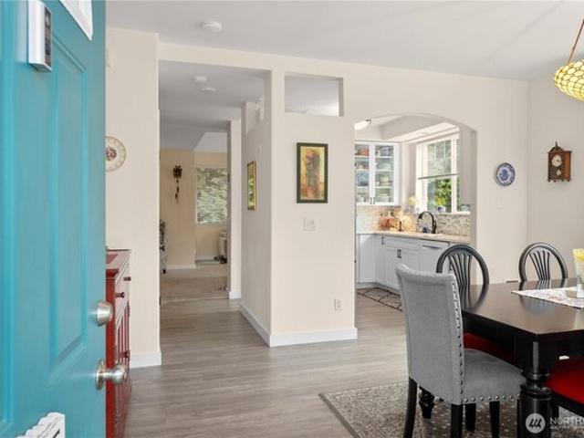 7009 th St SW Unit A205, Lynnwood, WA 98036
