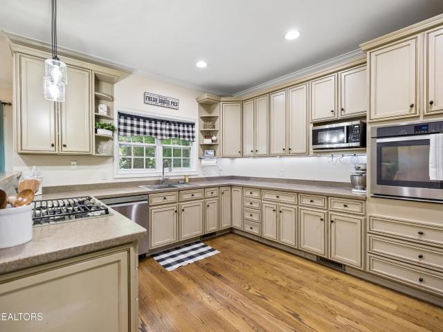 7009 Woodington Court