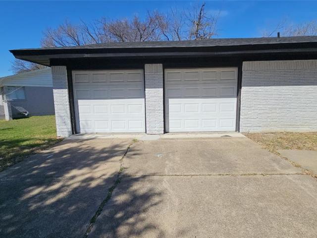 7000 Overhill Rd, Fort Worth, TX 76116 | MLS #21188 | Compass