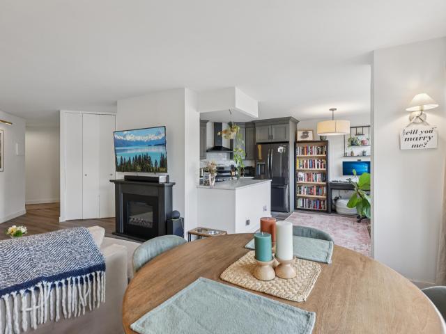 7000 Blvd East # 21H