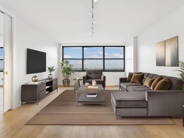 7000 Blvd East # 36F