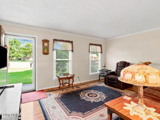 7000 Cochise Ct