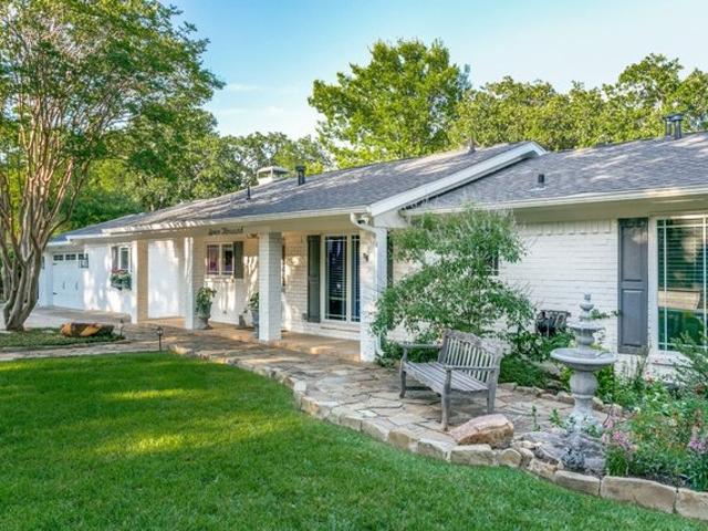 7000 Lowery Ln, North Richland Hills, TX 76182