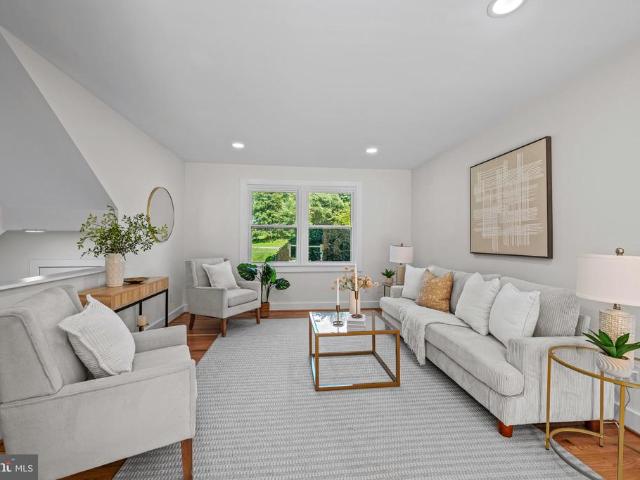 7000 Sheldon Lane