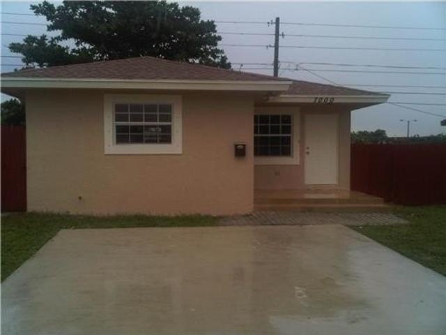 7000 Tyler St, Hollywood, FL 33024