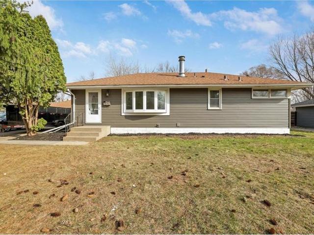 7000 73rd Ave N, Brooklyn Park, MN 55428