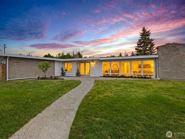 7001 N 13th St, Tacoma, WA 98406