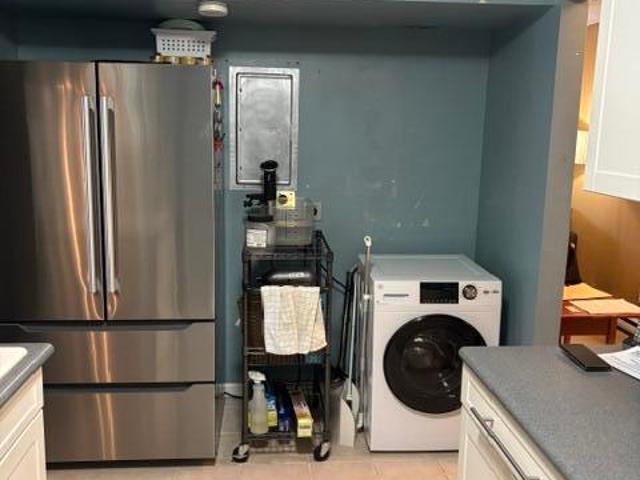 7001 N Green Bay Ave, Unit C