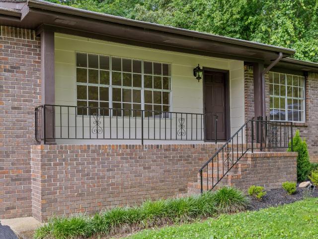 7001 Barter Drive