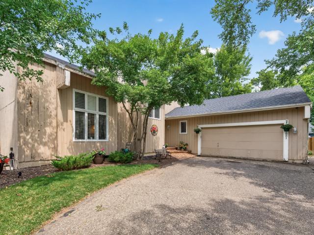 7001 Beacon Circle