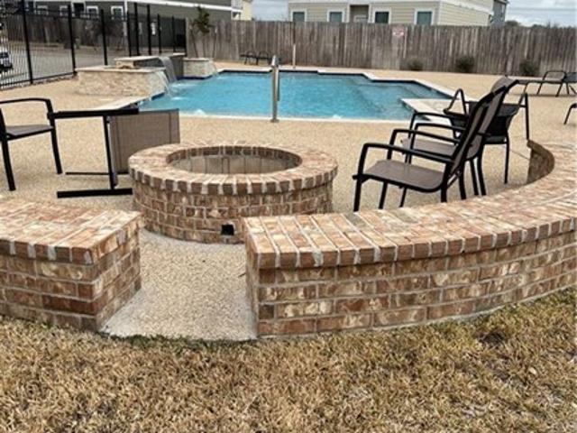 7001 Canter Court