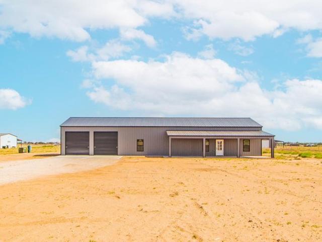 7001 County Road 6000, Shallowater, TX 79363