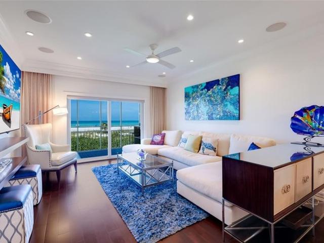 7001 Gulf of Mexico Dr Apt 24, Longboat Key, FL 34228