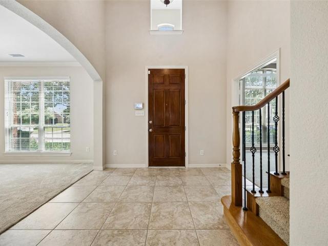7001 Handen Drive
