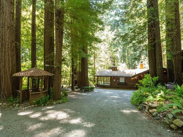 7001 Lucas Valley Rd, Nicasio, CA 94946